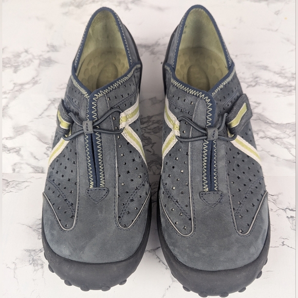 Privo | Shoes | Clarks Privo Tequini Size 75 Leather Slip On Shoes In ...